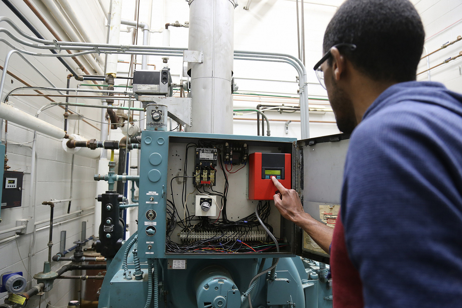 Facilities Maintenance Engineer - Century College